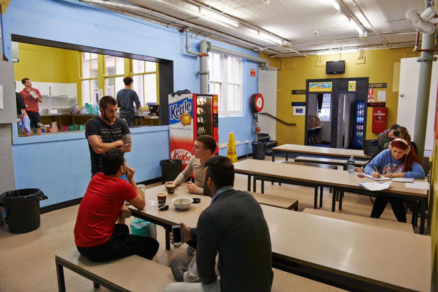 Price Comparison for Maze Backpackers - Sydney in Sydney (with HONEST ...