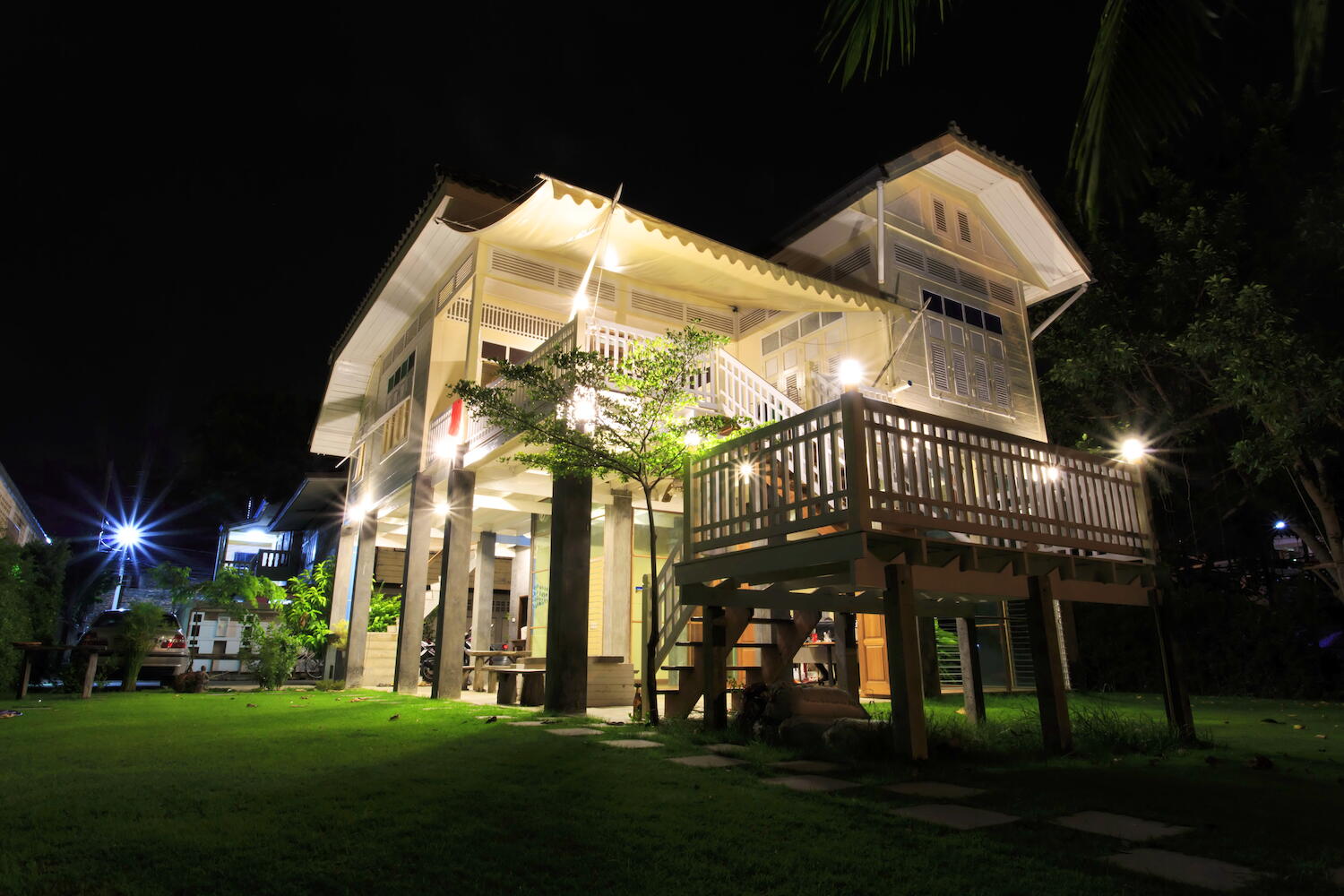 Waterfront Hostel, Ayutthaya - Is it Worth it? NEW Reviews 2025