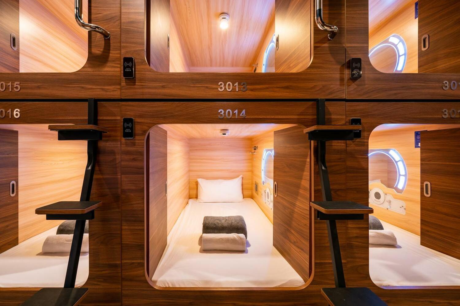 Jpod Capsule Hotel, Kota Kinabalu - Is it Worth it? NEW Reviews 2025