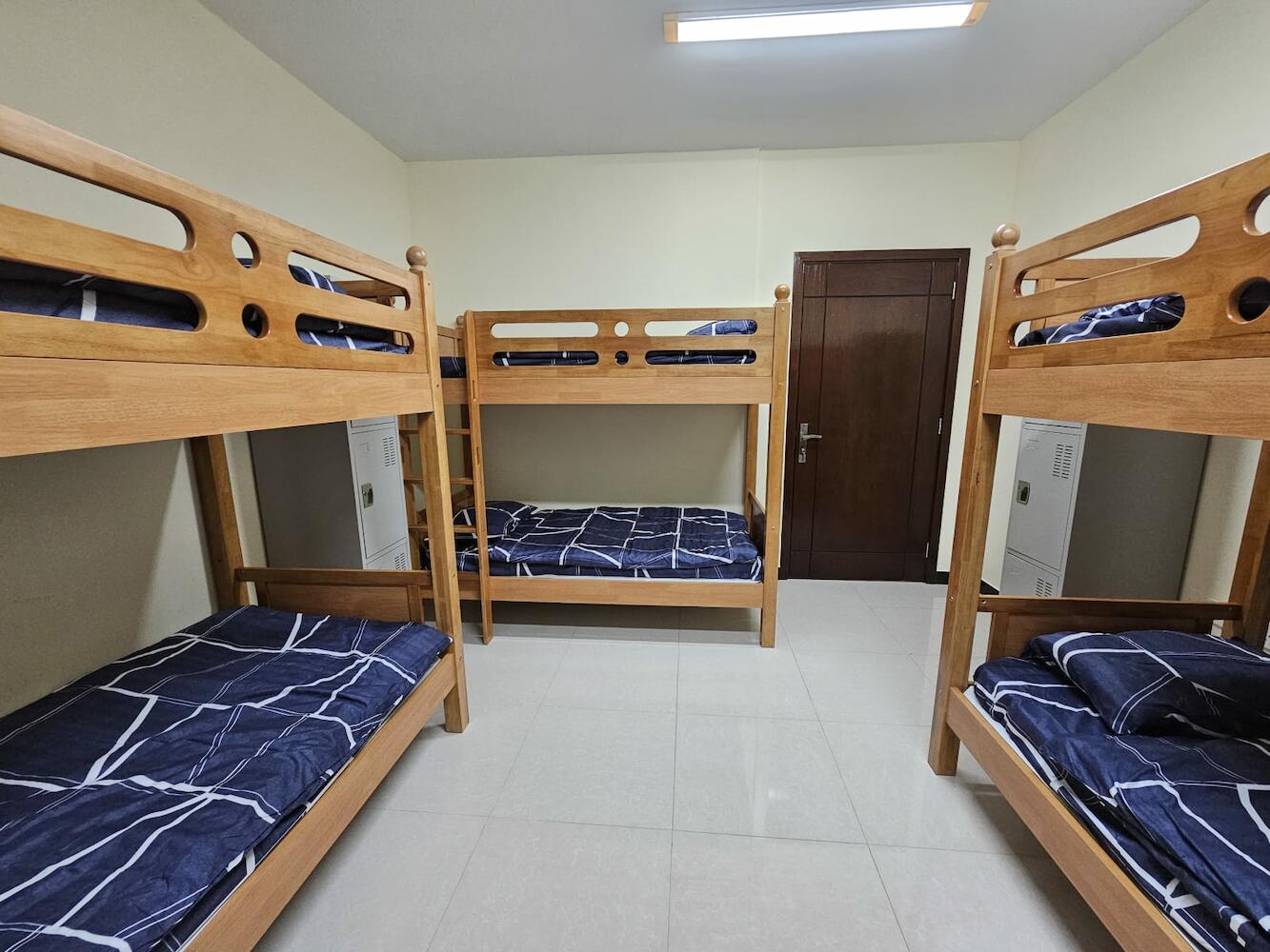 Bedbunk & Beyond Hostel, Abu Dhabi - Is it Worth it? NEW Reviews 2025