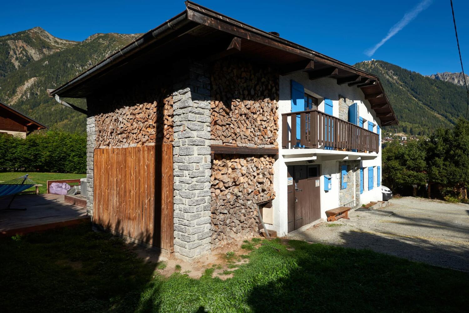 Chamonix Lodge in Chamonix - Prices 2021 (How to compare?)