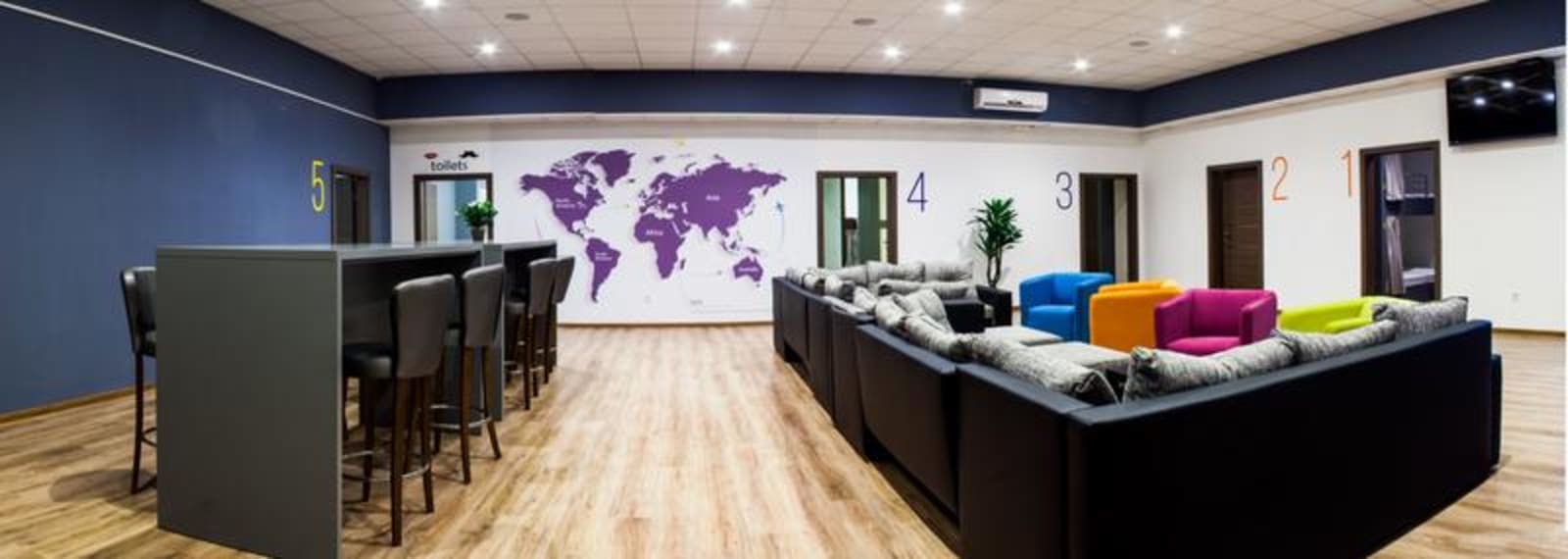 Design Hostel En Route in Split - Prices 2021 (How to compare?)