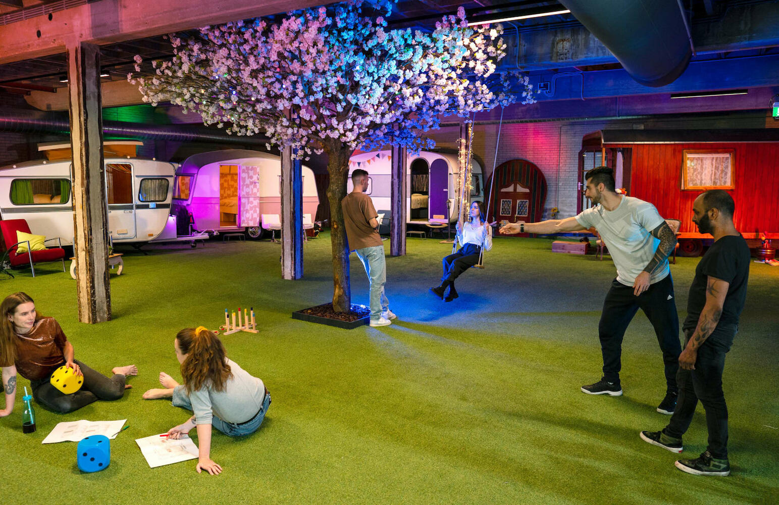 Outside Inn, Amsterdam - Is it Worth it? NEW Reviews 2025