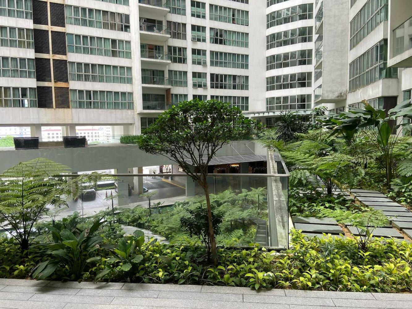 Skypool Kl Free Infinity Pool Over, Kuala Lumpur - Is it Worth it? NEW ...