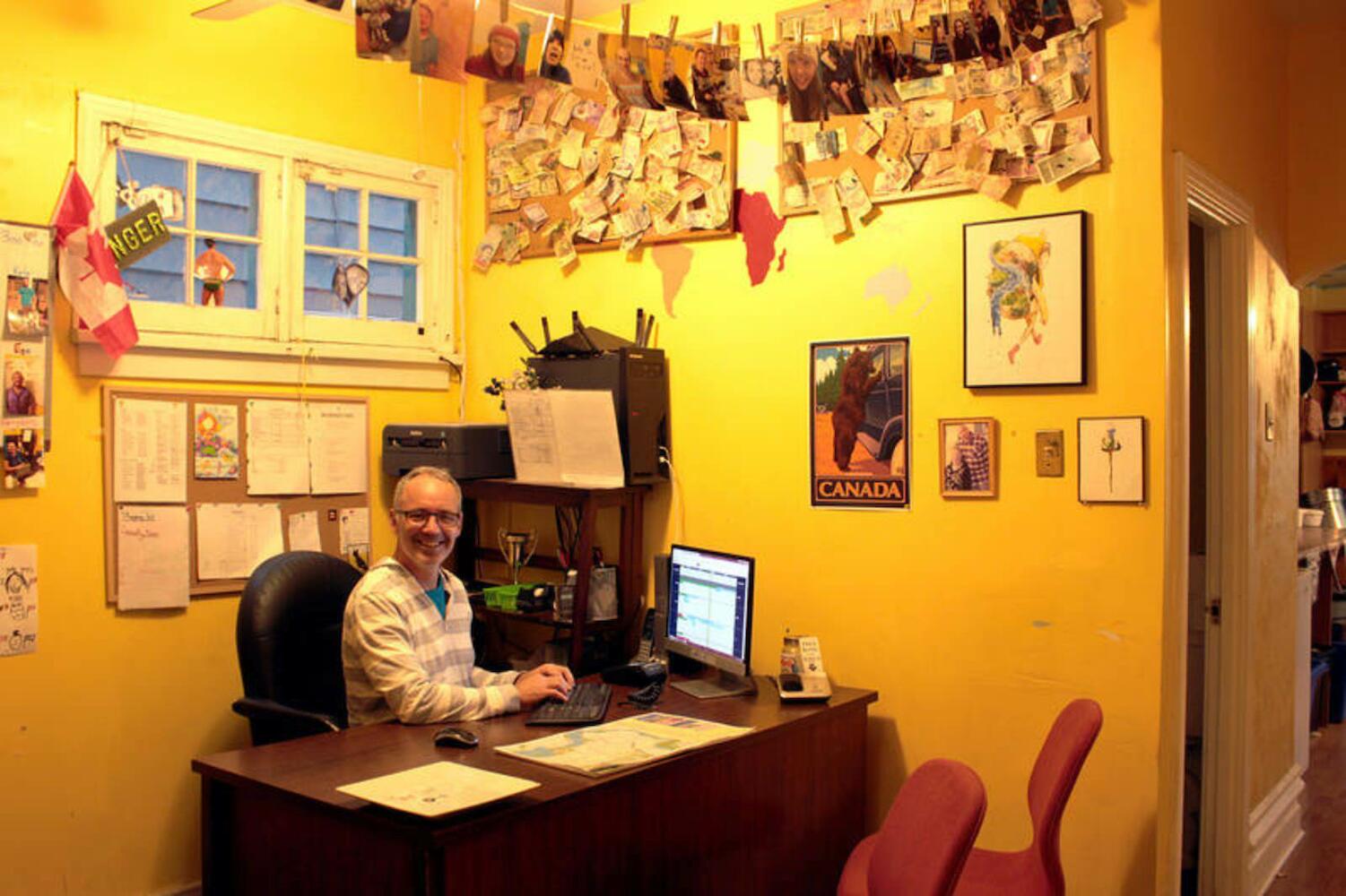 Price Comparison for Ottawa Backpackers Inn in Ottawa (with HONEST ...