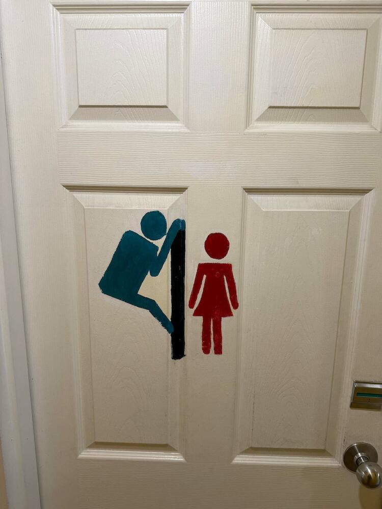 Price Comparison for Ottawa Backpackers Inn in Ottawa (with HONEST ...