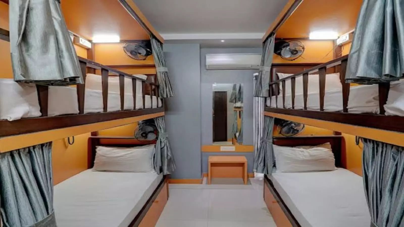 Colaba Stay Dormitory, Mumbai - Is it Worth it? NEW Reviews 2024