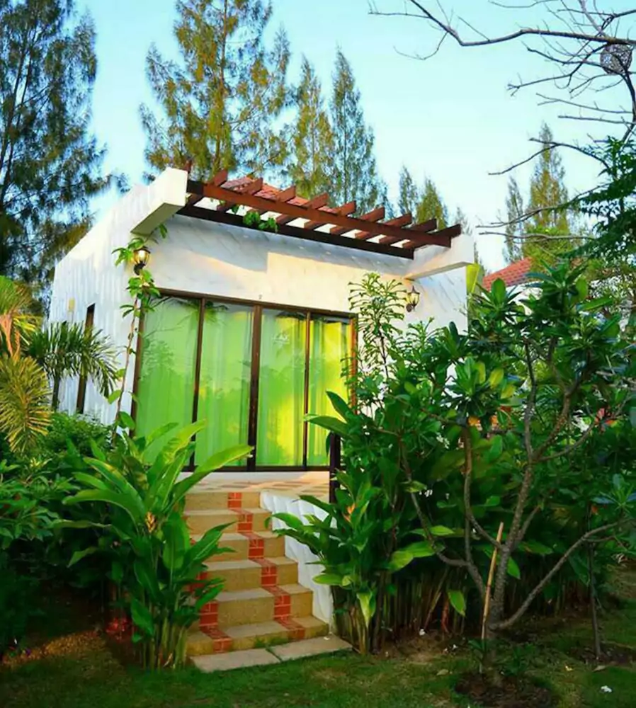 Pranburi Cabana Resort, Ban Pak Nam Pran - Is it Worth it? NEW Reviews 2024