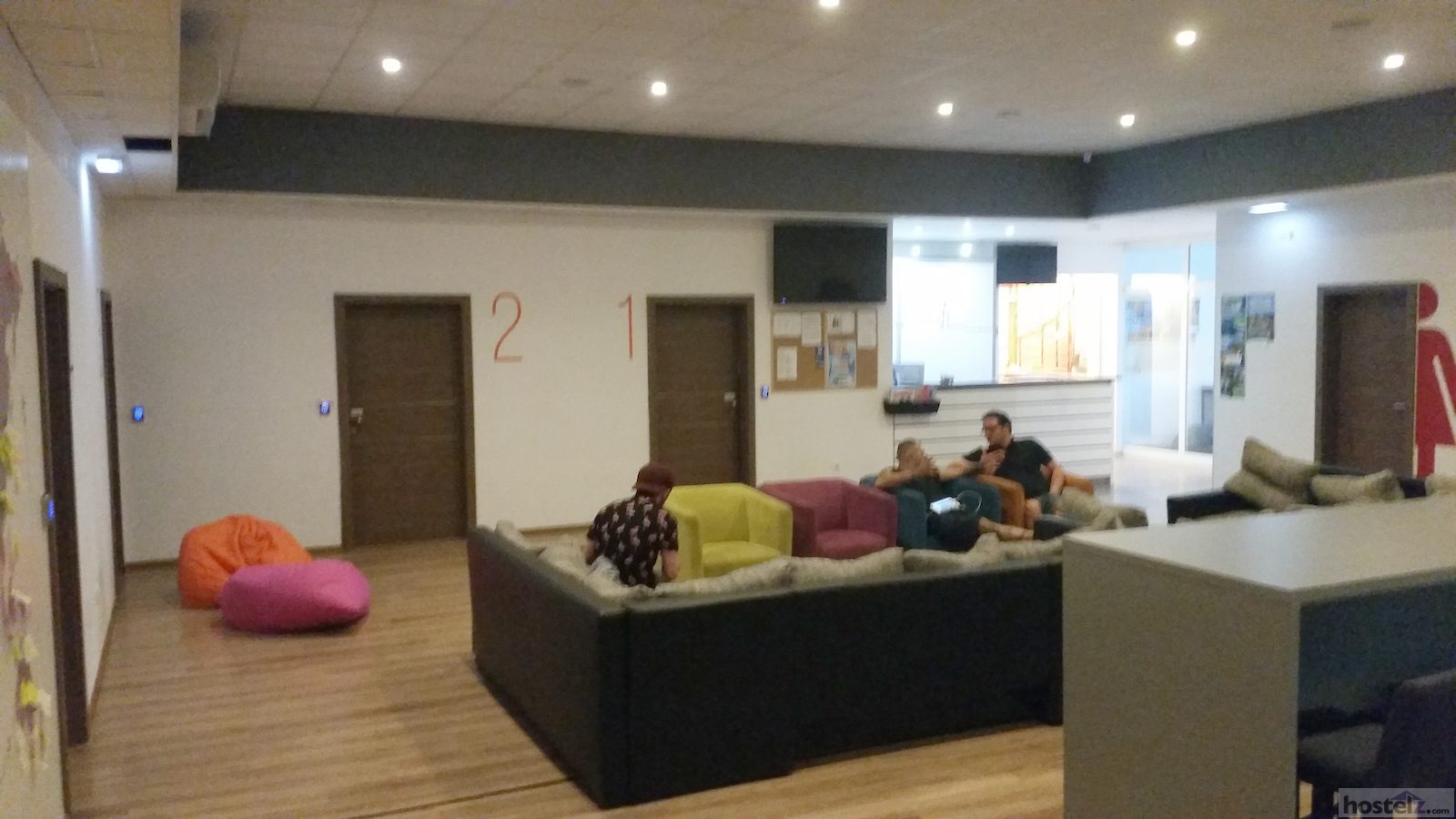 Design Hostel En Route, Split - Is it Worth it? NEW Reviews 2024