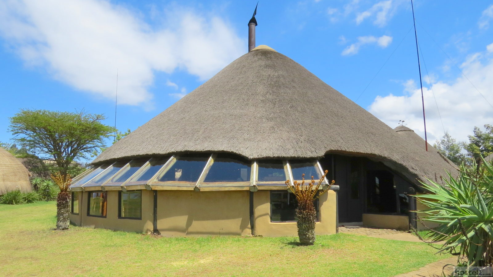 Price Comparison for The Stables Hawane Resort in Hawane (with HONEST ...