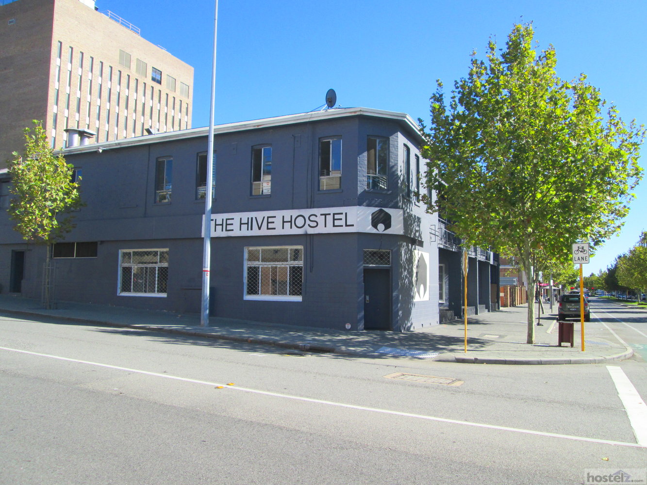 Price Comparison for The Hive Hostel in Perth (with HONEST Reviews 2022)