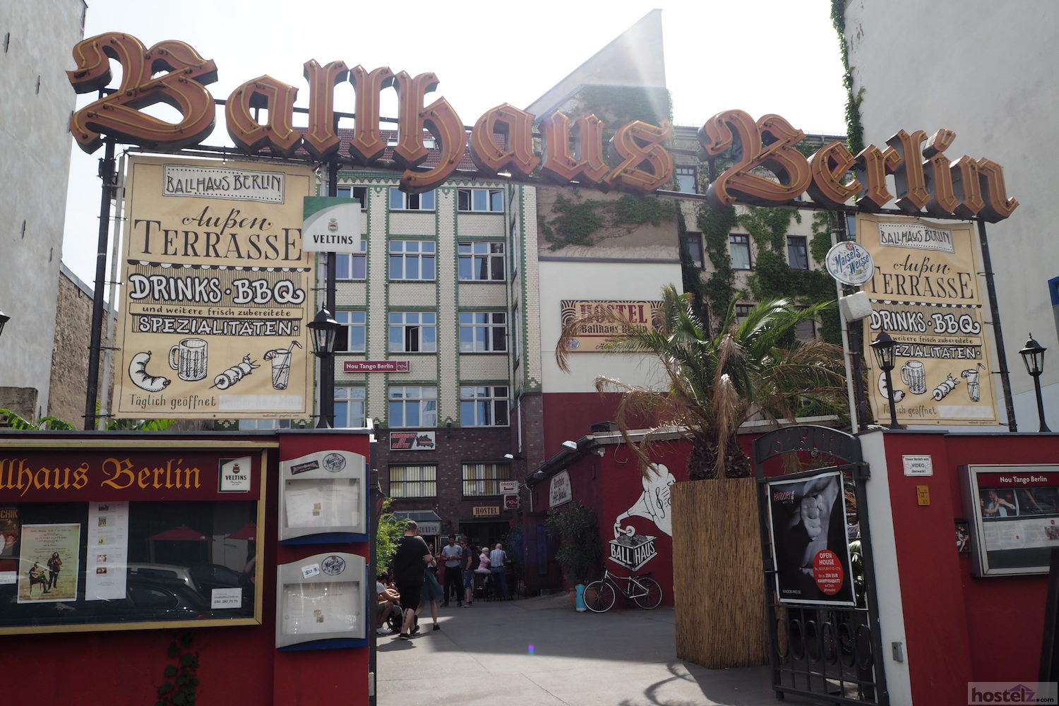 Ballhaus Berlin Hostel in Berlin - Prices 2021 (How to compare?)